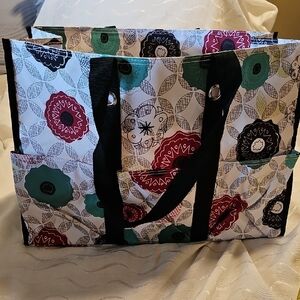 thirty-one - Poshmark